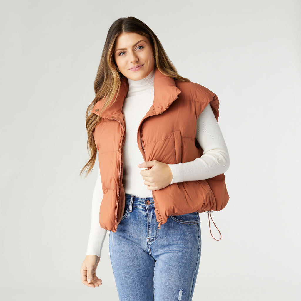 Jana Chunky Down Vest with Cinched Bottom - Final Sale – tgbBRANDS